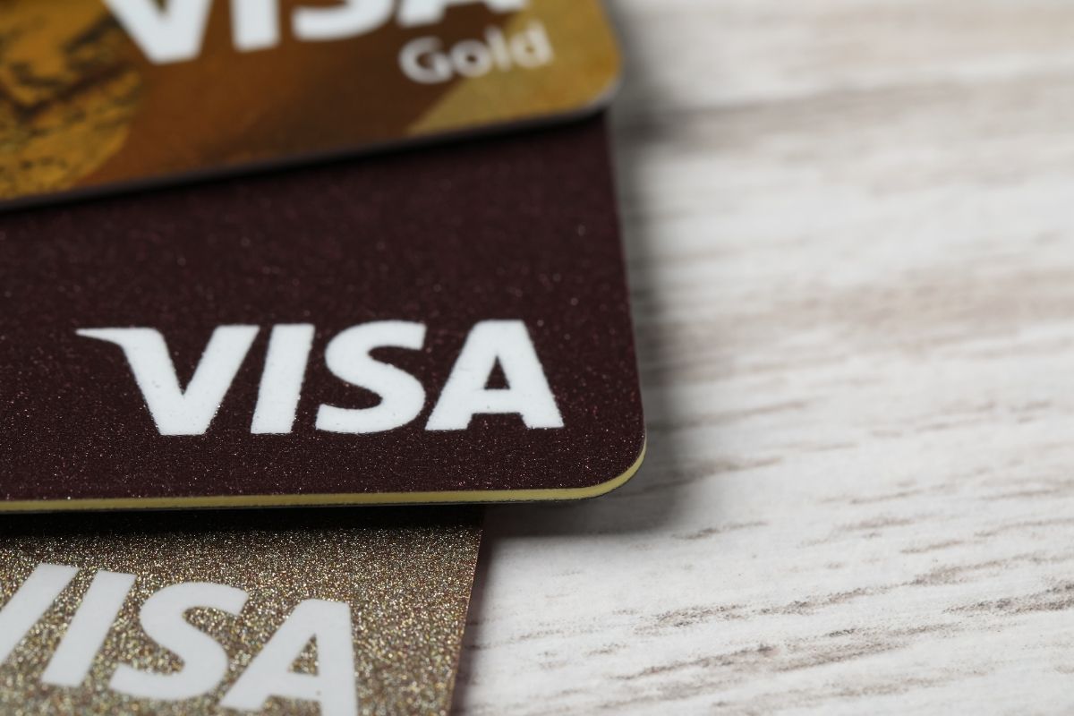 Visa Shares Reach All-Time High Amid Revenue Surge - V