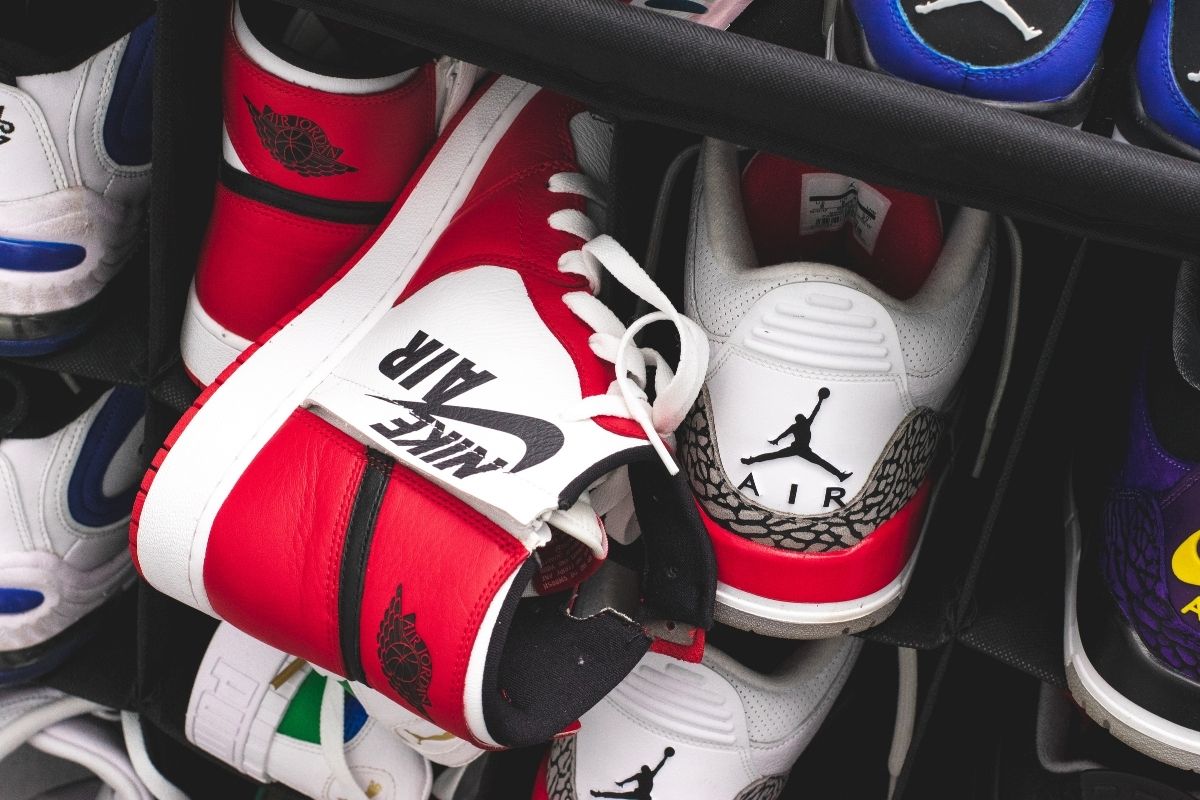 Nike’s 2024 Struggles: Challenges and Opportunities - NKE Stock