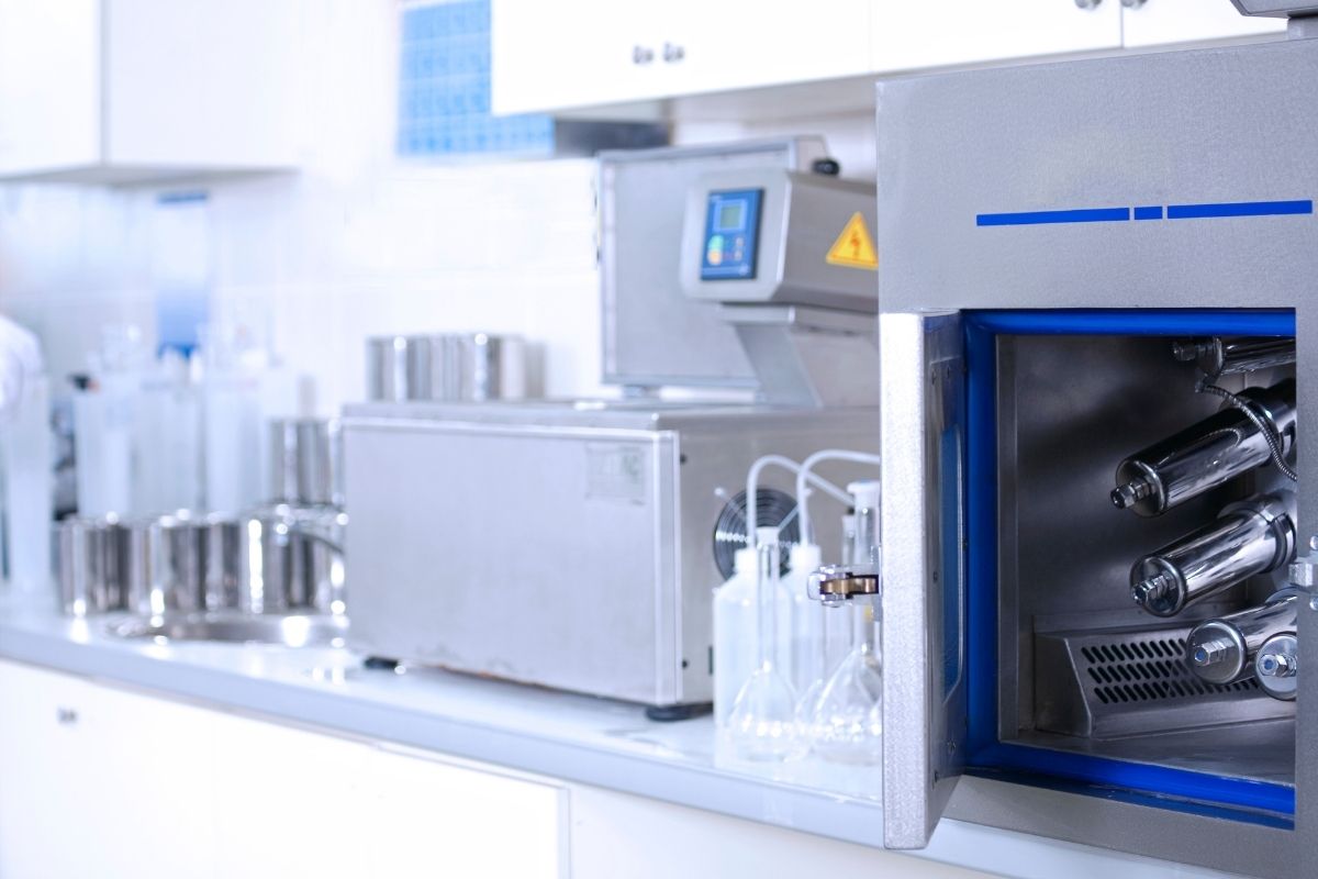 Thermo Fisher Stock Update: Key Investor Insights - TMO Stock