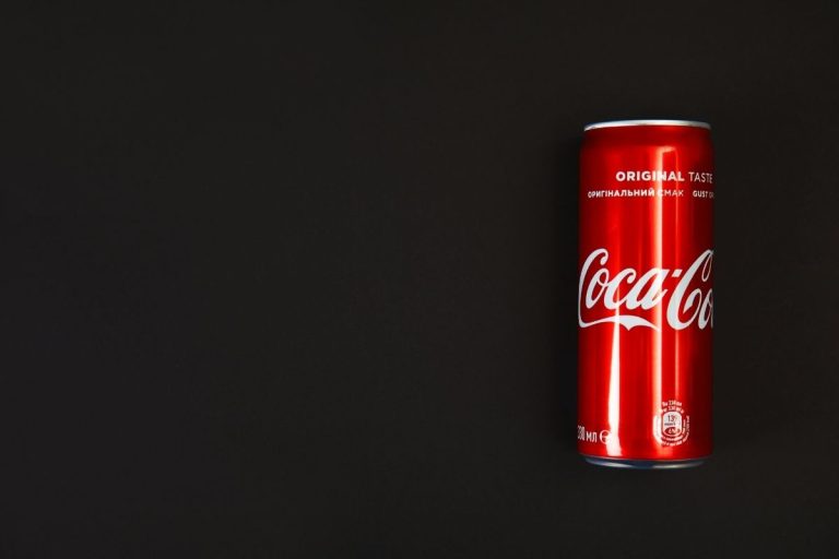 Coca-Cola Unveils Simply Pop: A Prebiotic Soda Revolution - KO Stock