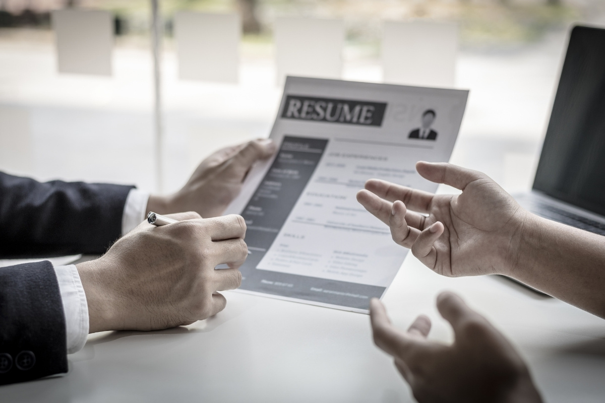 ADP Gets a “Hold” Rating as Analysts Stay Cautious - ADP Stock