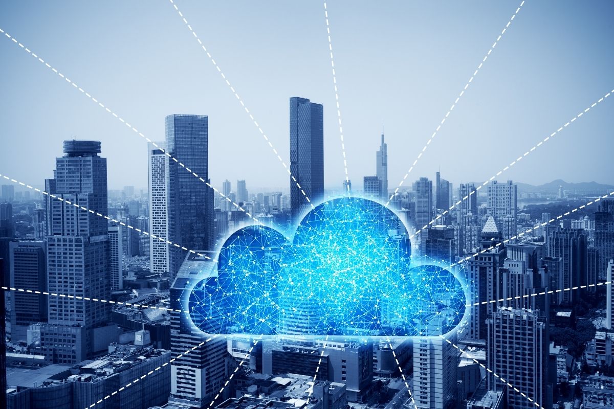 Oracle Eyes 15% Revenue Surge on AI Cloud Boom - ORCL Stock