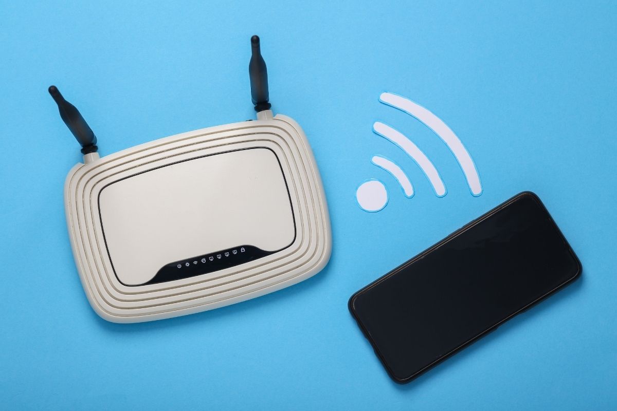 Verizon Stock Sees Major Moves as Investors Shift Holdings - VZ Stock