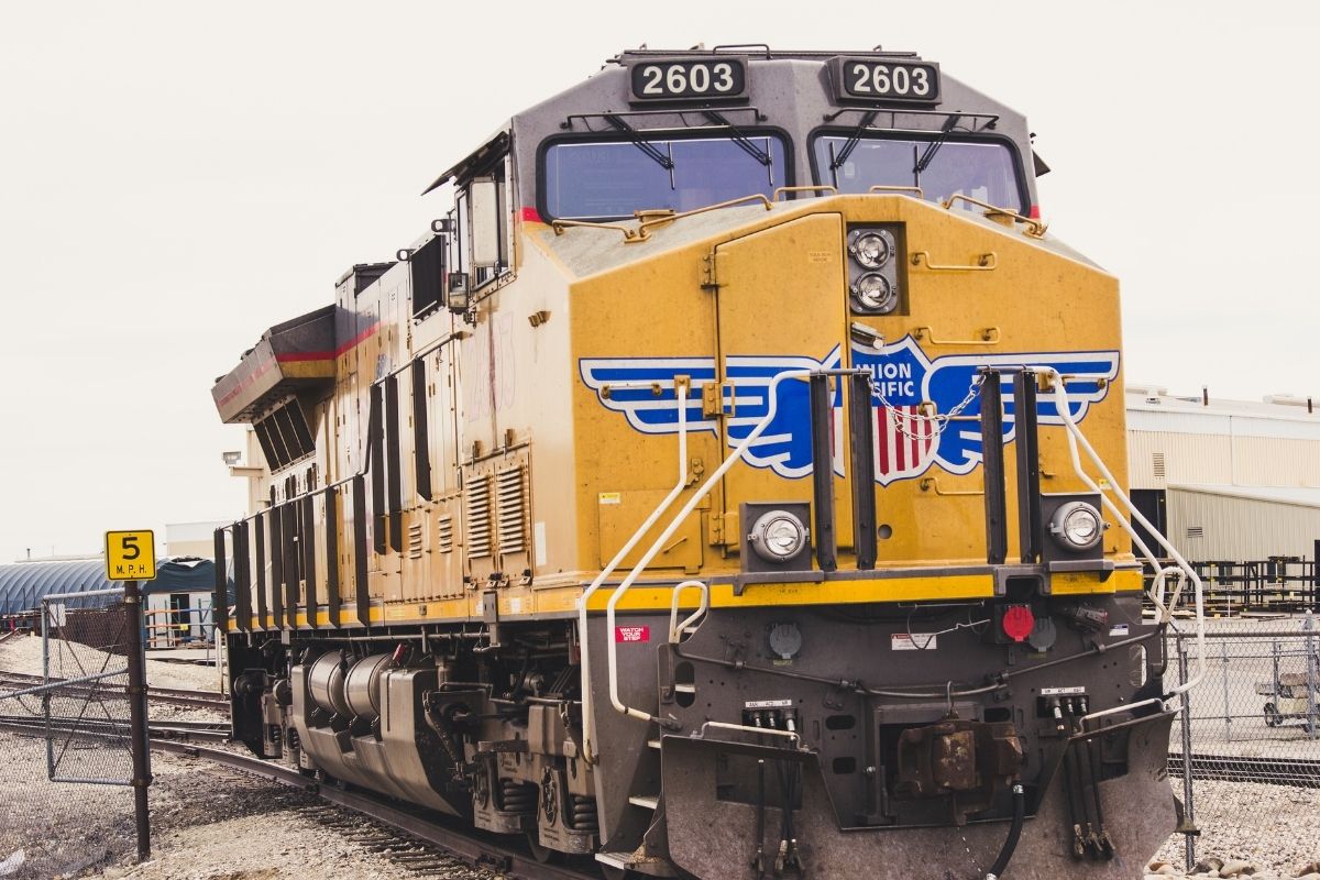 Union Pacific’s Track to $245 Just Got Bumpy - UNP Stock