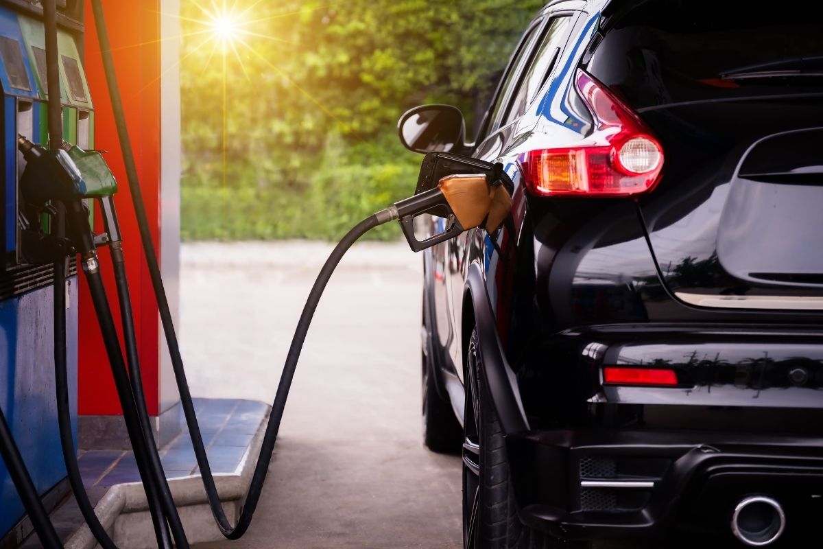 Exxon Mobil Bags $5M Bet From Griffith & Werner - XOM Stock