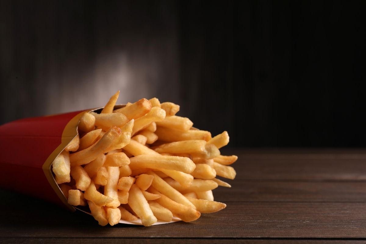 Fast Food, Faster Trades: McDonald's Shake-Up - MCD Stock