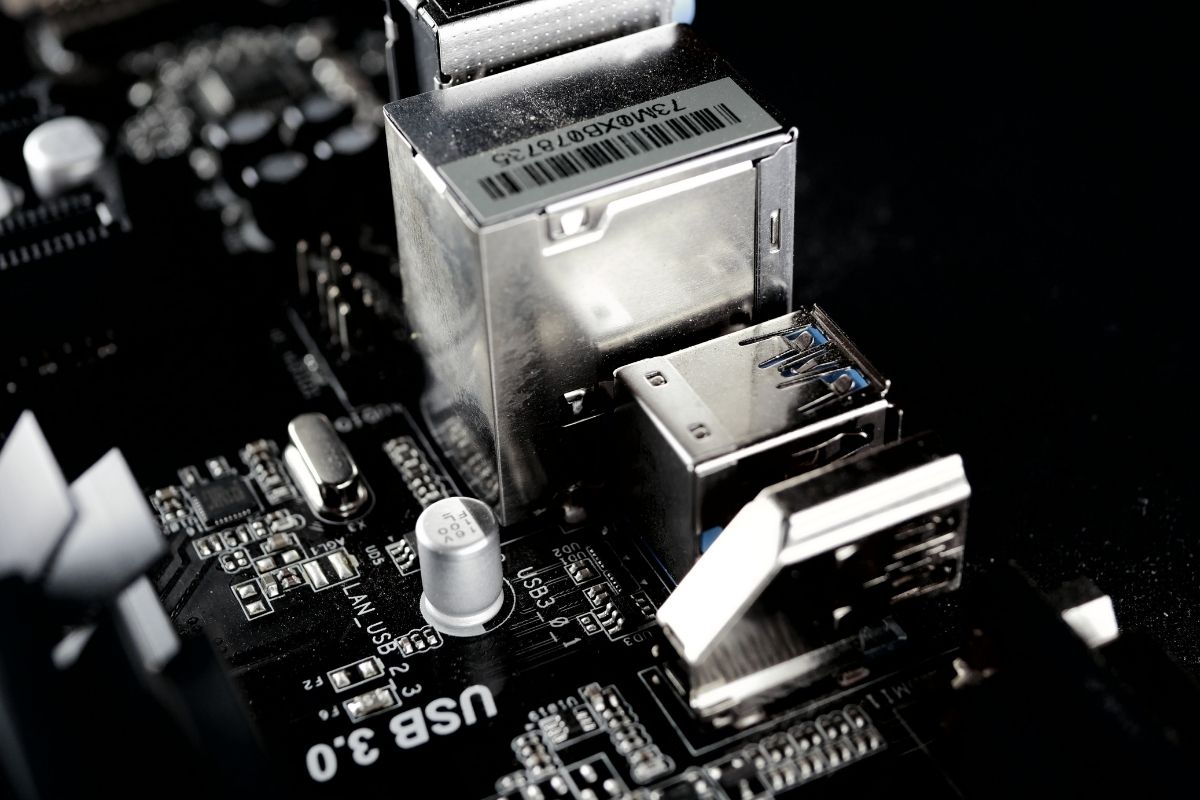 Growth Goals? Applied Materials Is Your Wingman - AMAT Stock