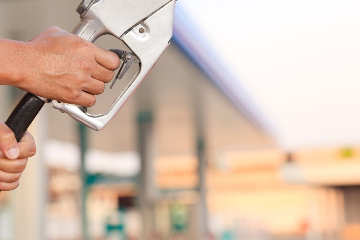 Hedge Funds Dig Oil? COP’s Still Striking Gold - COP Stock