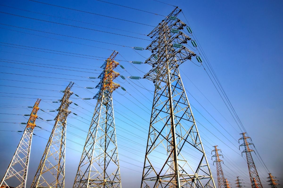 NextEra’s Bright Ideas, Dim Stock Moves - NEE Stock