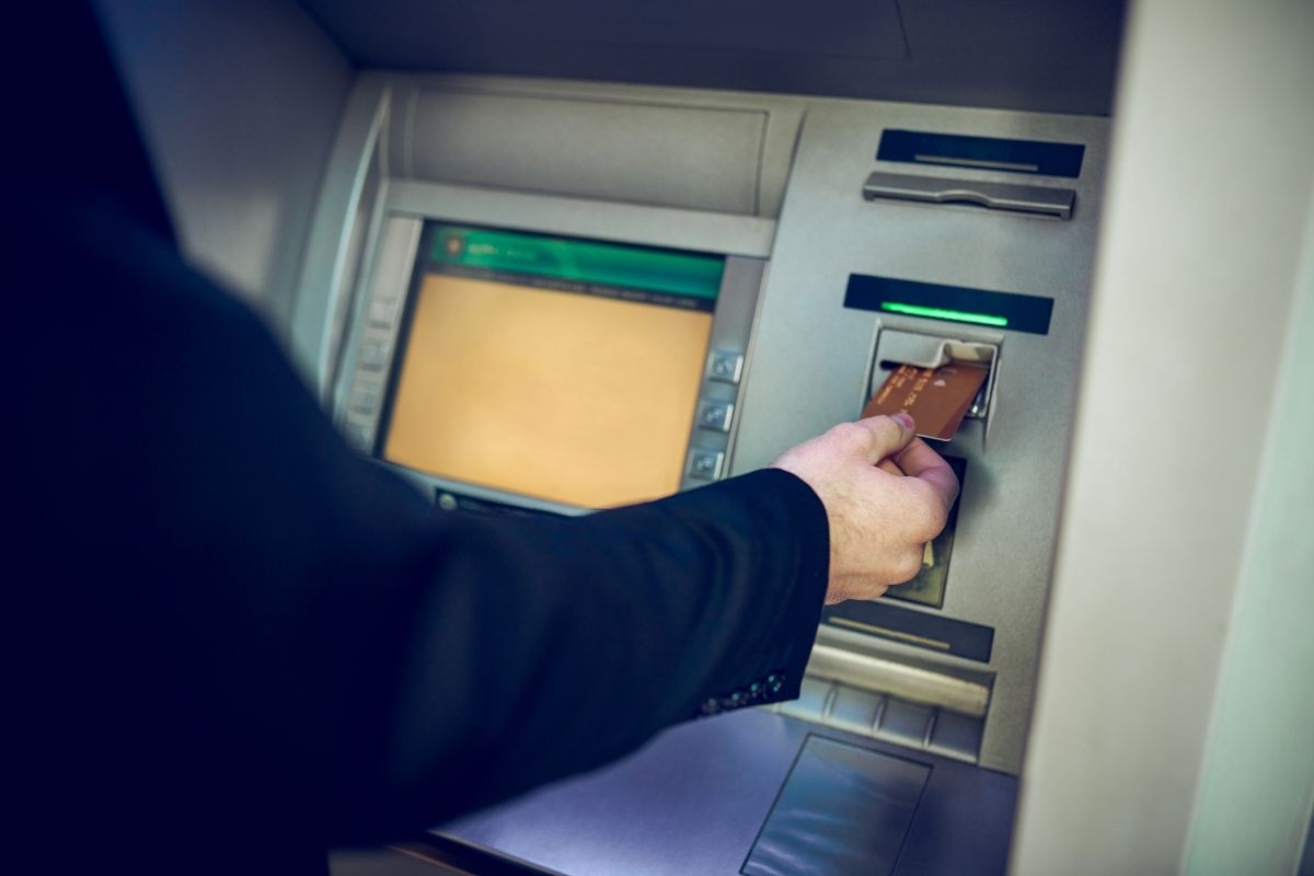 Bank of America Stake Trimmed by 11,113 Shares - BAC Stock