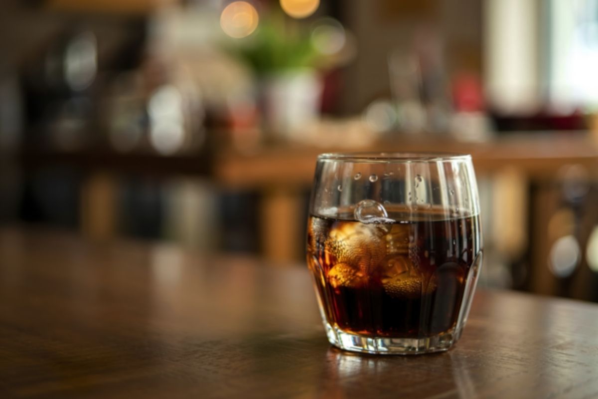 Coca-Cola Keeps Popping While Others Fizzle - KO Stock