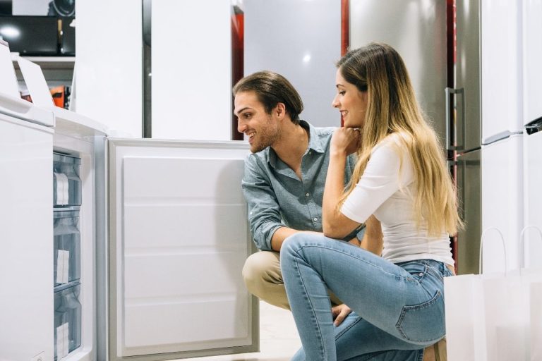 Dutch Fund Goes All-In on Walmart—Smart Cart Play - WMT Stock