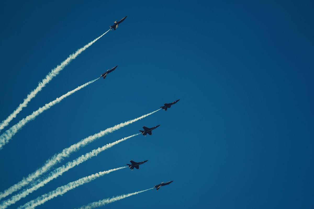 Jet-Set Gains: Lockheed Flies into Portfolios - LMT Stock