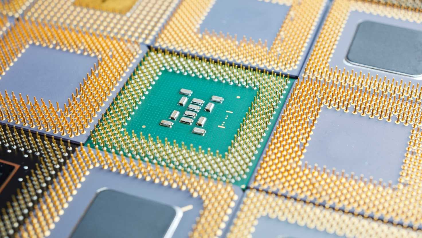 Intel CEO Confesses: Late to Compete in AI Game - INTC Stock